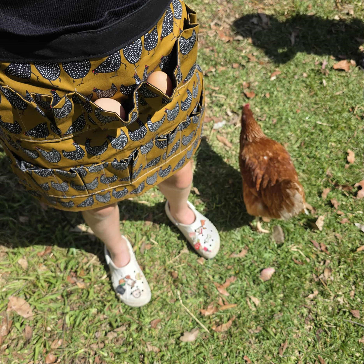 Planet Revive - Egg Collecting Apron – Little Eco Shop